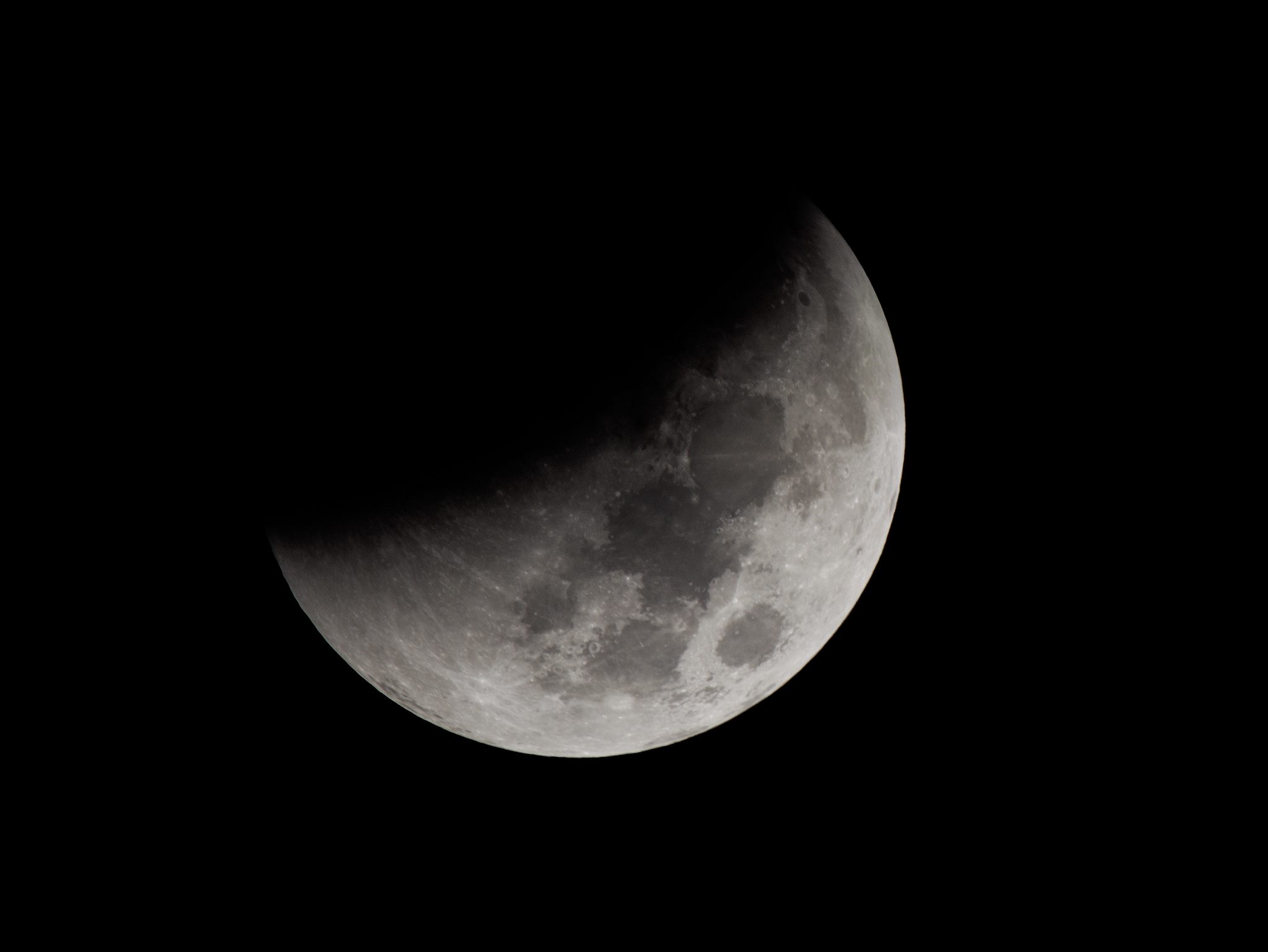PHOTOS: Total Lunar Eclipse Over North Texas 2022 – NBC 5 Dallas-Fort Worth