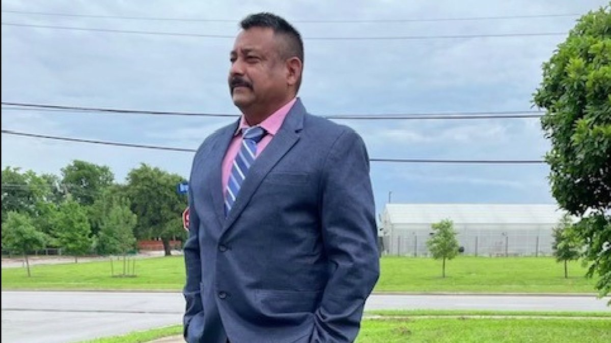 Texas Worker Killed While Checking for Ruptured Frozen Pipes – NBC 5 ...