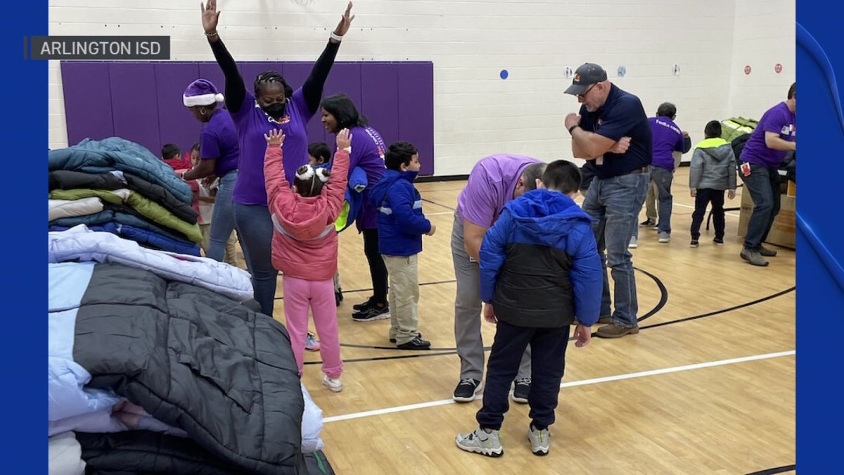 Operation Warm and FedEx Provide Winter Coats for 500 Arlington Kids ...
