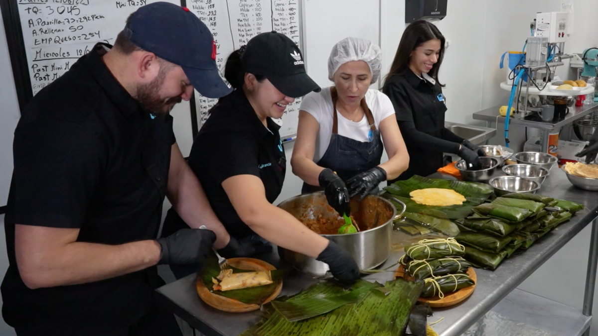 North Texas Family Shares The Recipe To Make Venezuelan Hallacas – NBC ...