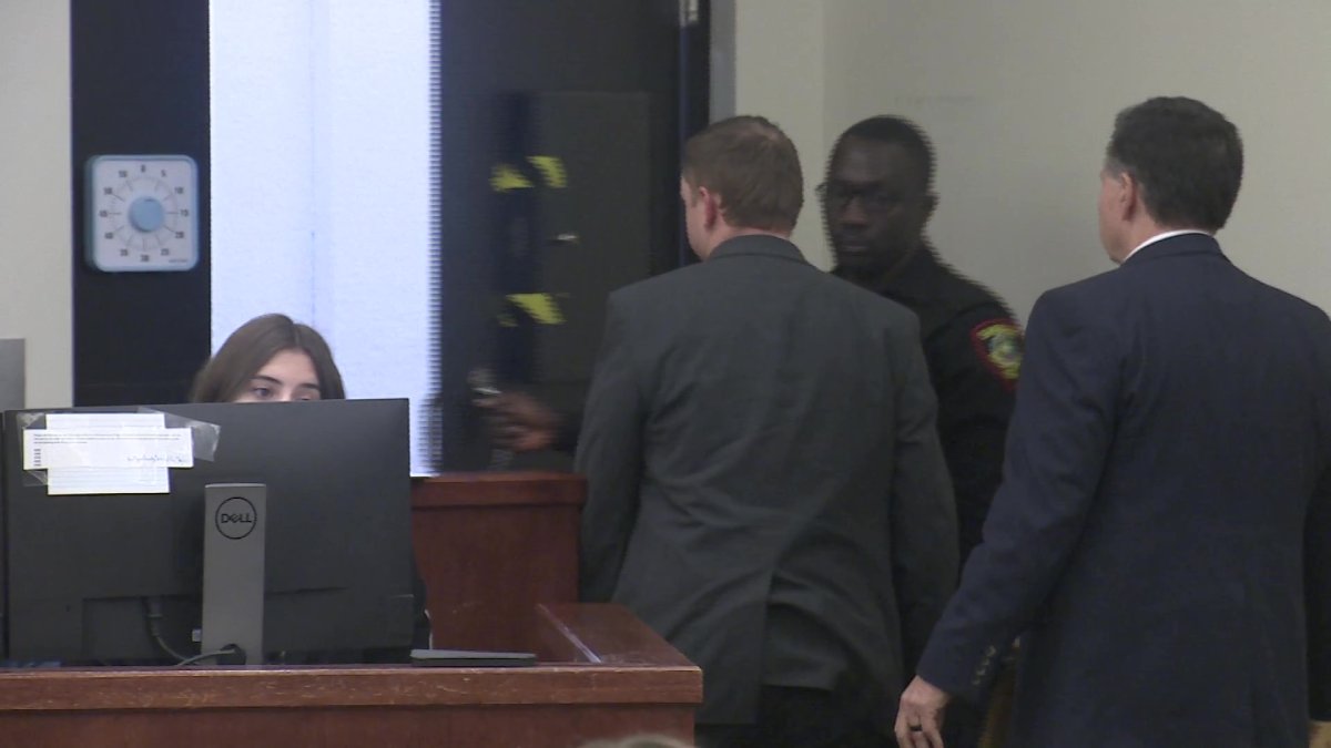 After 3 Years, Fort Worth Trial of Ex-Officer Aaron Dean Ends With ...