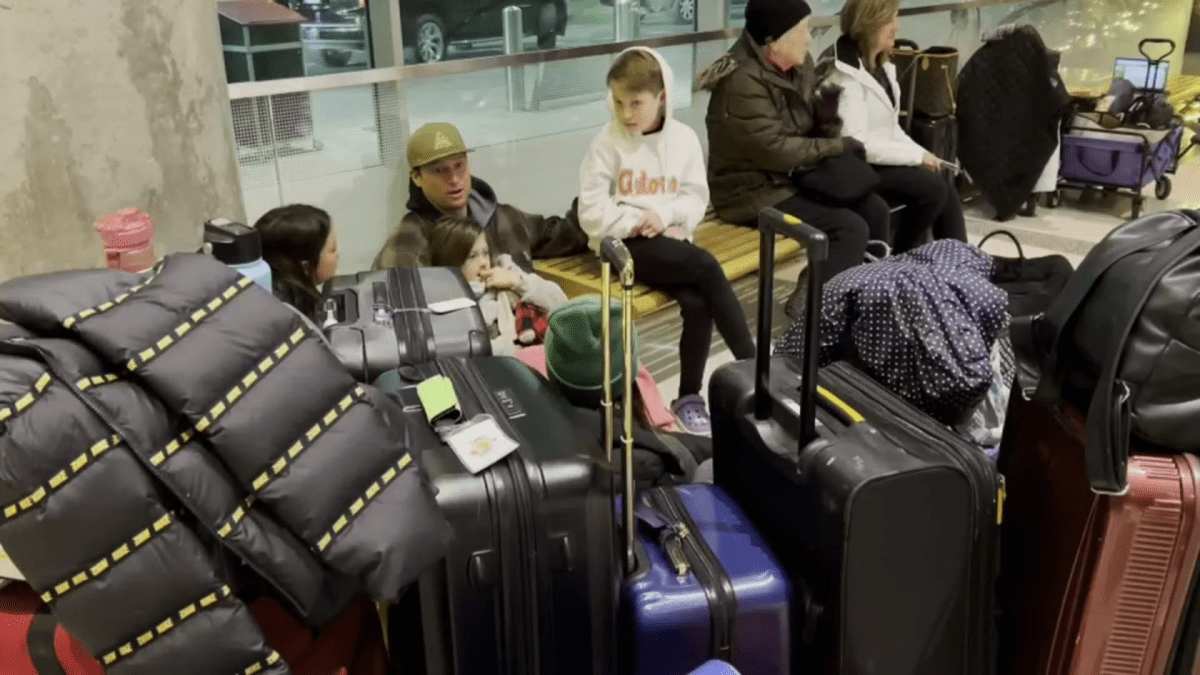 Flight Cancellations Continue at Texas Airports – NBC 5 Dallas-Fort Worth Flight Cancellations Continue at Texas Airports – NBC 5 Dallas-Fort Worth