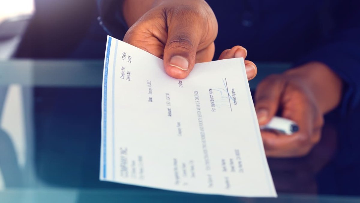 Paid Biweekly? Here Are Your 2 Three-Paycheck Months in 2023 – NBC 5 ...