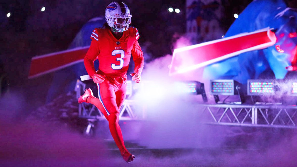 Damar Hamlin: Uncle Gives Update, Buffalo Bills Safety Sedated – NBC 5 ...