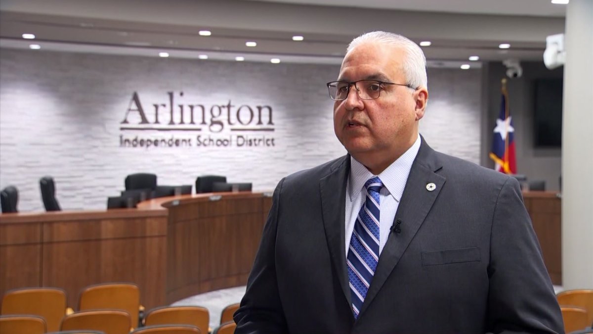 Arlington Isd Superintendent Announces Retirement Nbc 5 Dallas Fort Worth