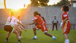 Cowboys and Texans to crown girls flag football state champions – NBC 5 ...