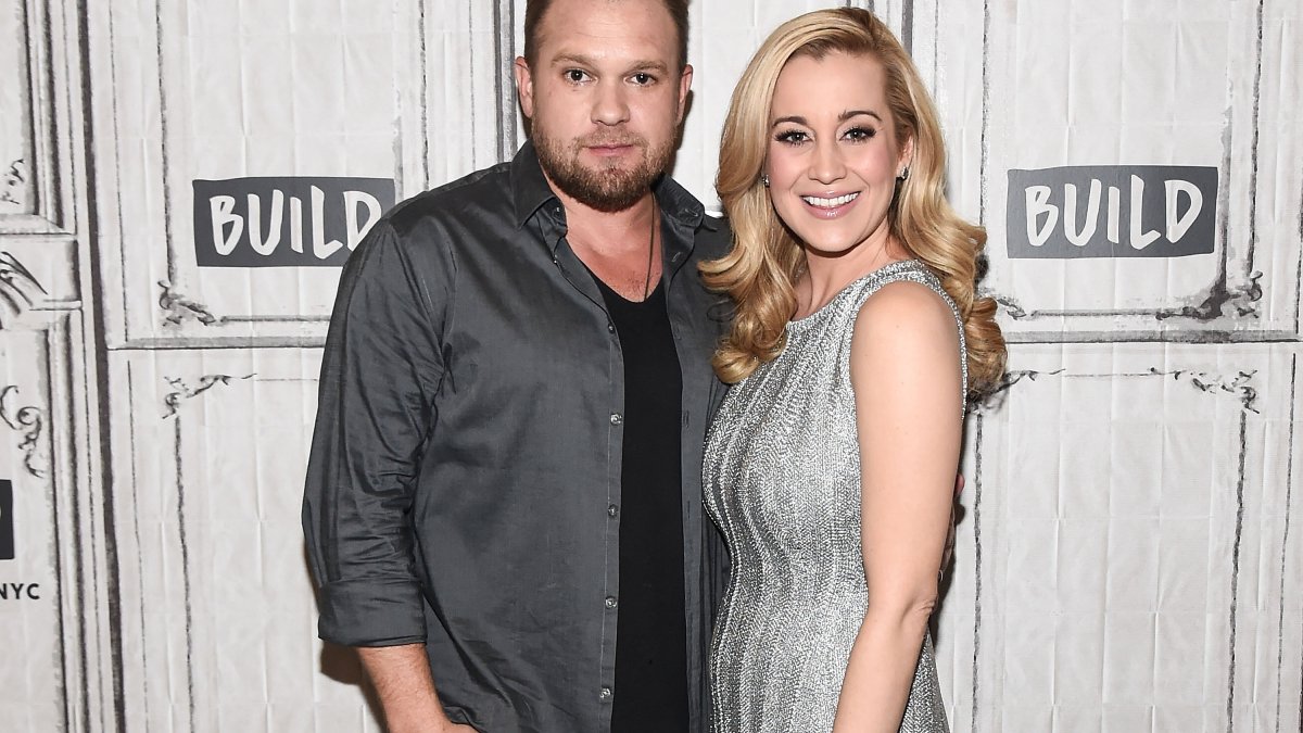 Kellie Pickler’s Husband Kyle Jacobs Dies by Apparent Suicide at 49 ...