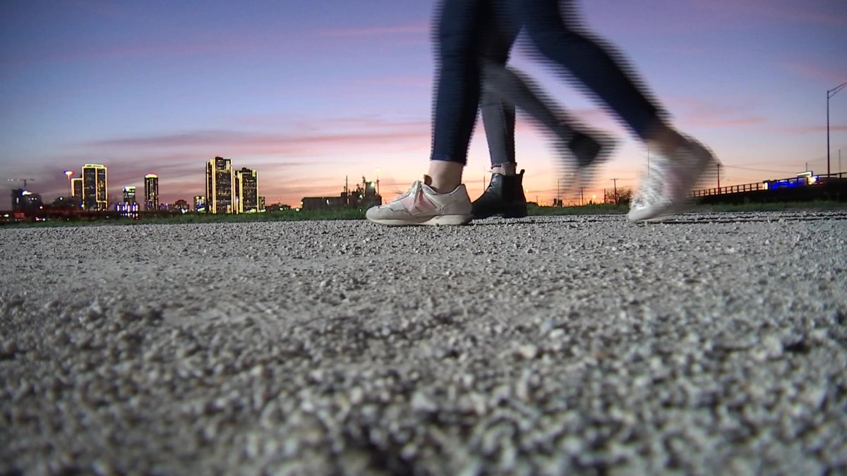 How CPR Training Saved the Life of a Runner in Distress – NBC 5 Dallas ...