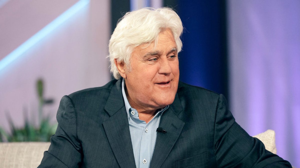 Jay Leno Reveals His ‘Brand New Face’ After Car Fire – NBC 5 Dallas ...