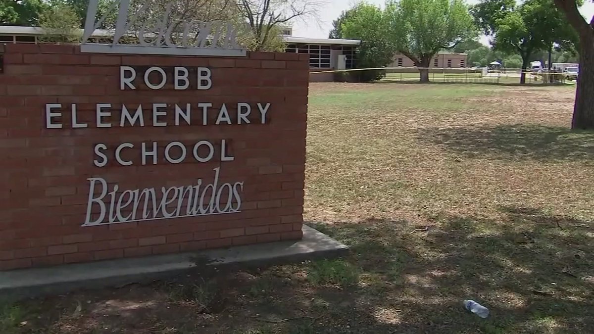 ‘All Clear’ at Uvalde’s Vacant Robb Elementary After Bomb Threat Friday ...