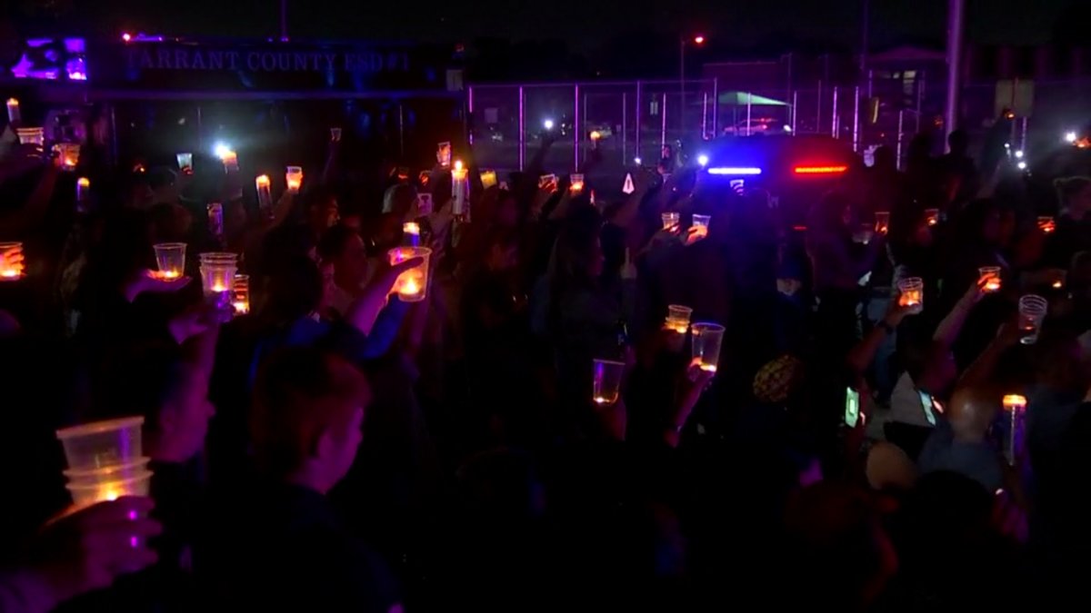 Missing Everman Boy Honored in Candlelight Vigil – NBC 5 Dallas-Fort Worth