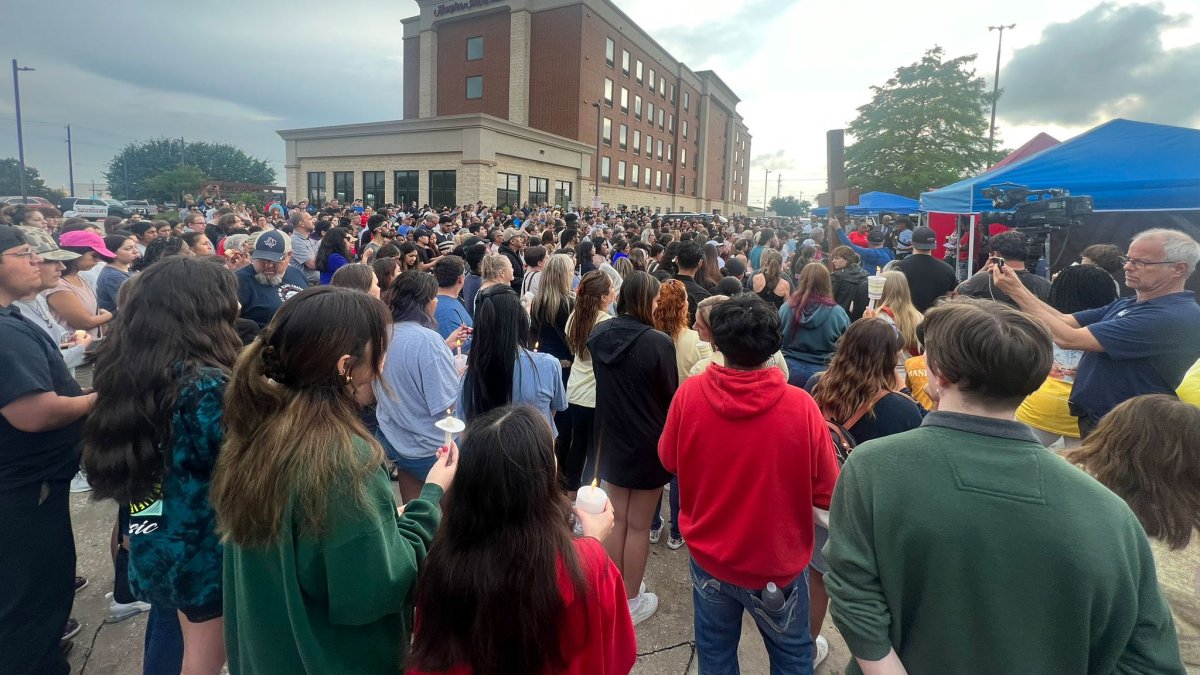 Hundreds Attend Vigil Remembering 8 Victims of Allen Mall Shooting ...