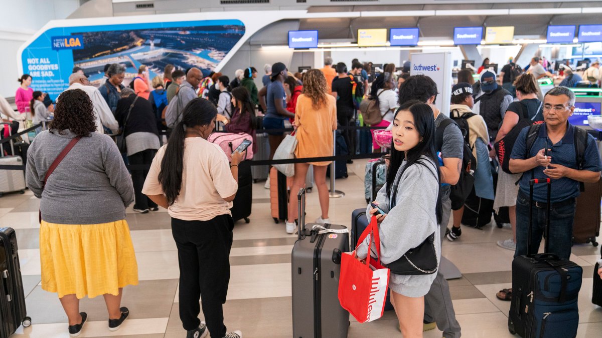Flight delays, cancellations grow worse as July 4th weekend nears – NBC ...