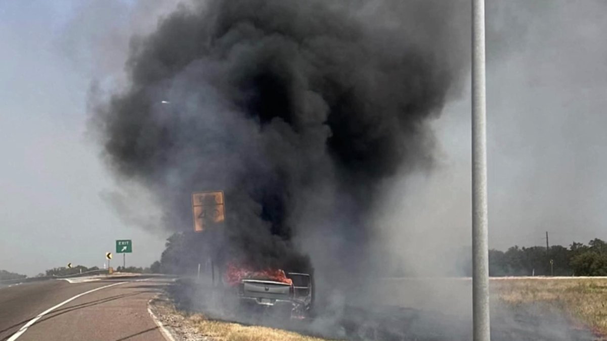 Decatur firefighter assists driver after car running into grass ...