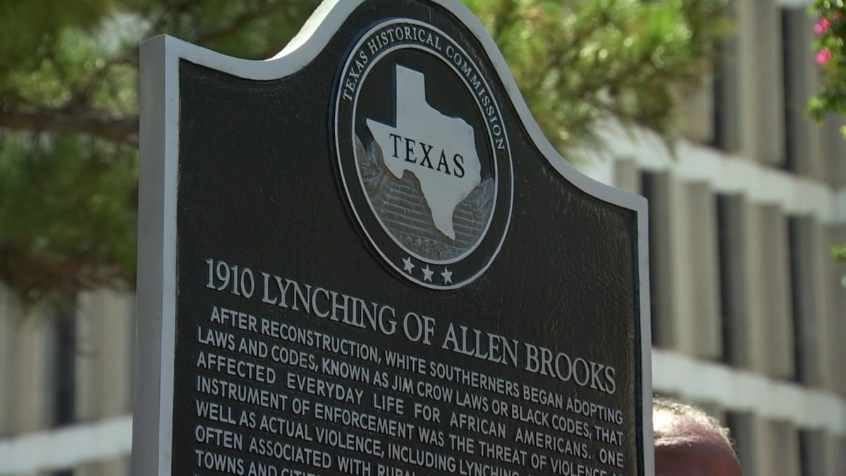 Historical marker at Old Red Courthouse marks a dark day in Dallas ...