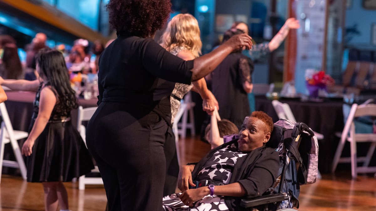 North Texas nonprofit hosts adult prom for people living with special ...