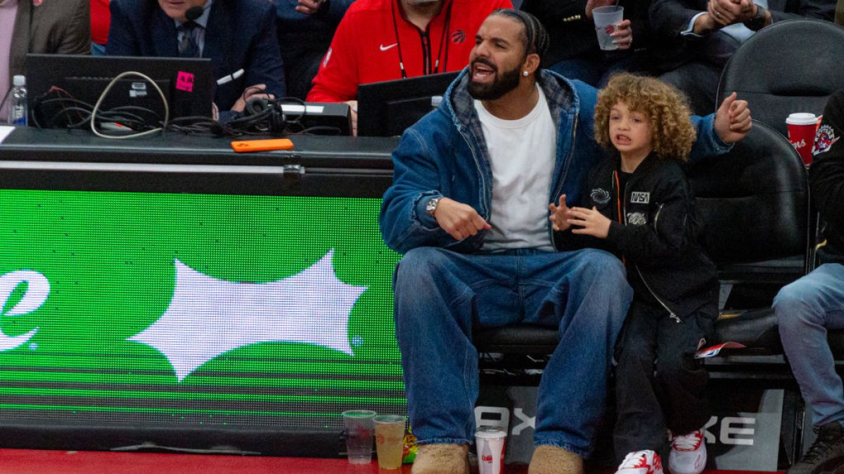 Drake does his Adonis’ hair in Instagram post – NBC 5 Dallas-Fort Worth