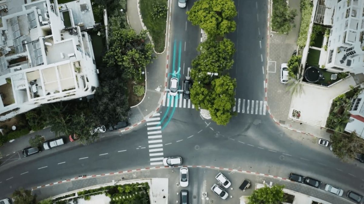 How electrified roads could help fix America’s electric vehicle ...