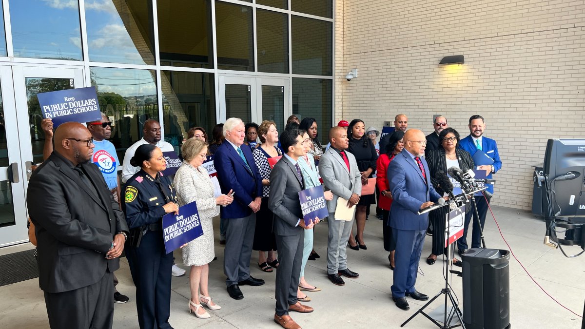 North Texas school leaders, House Democrats push back on Senate school ...