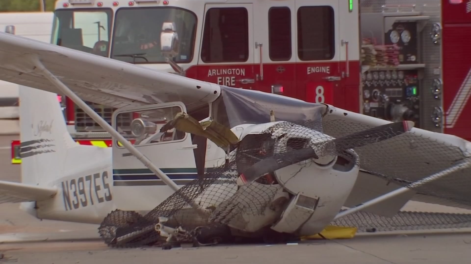 Airplane pilot explains dramatic crash landing in Arlington – NBC 5 ...