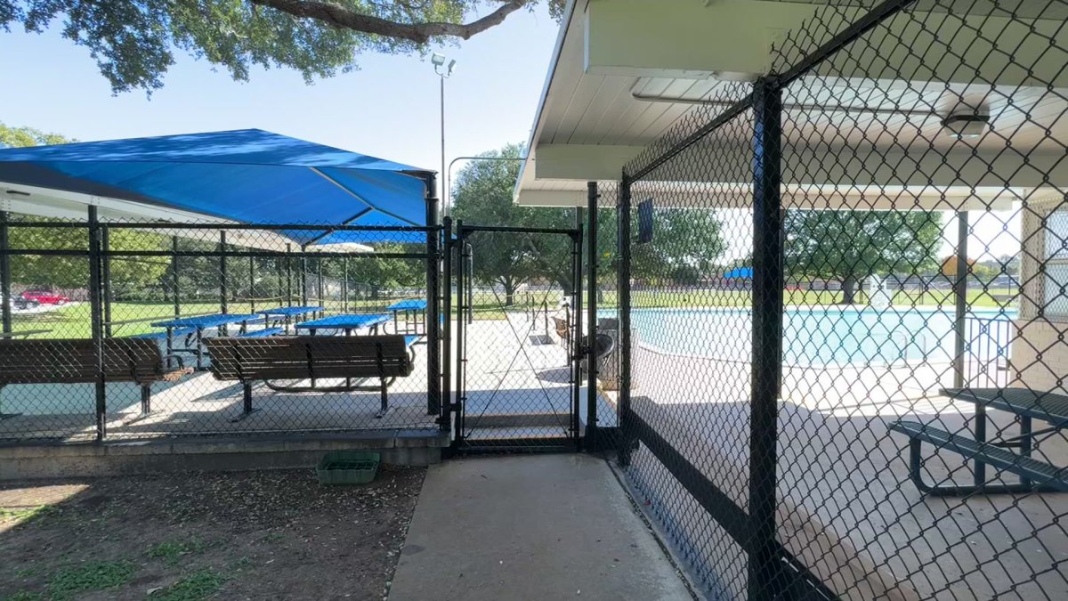 Texas teen critically wounded in shooting outside rec center – NBC 5 ...