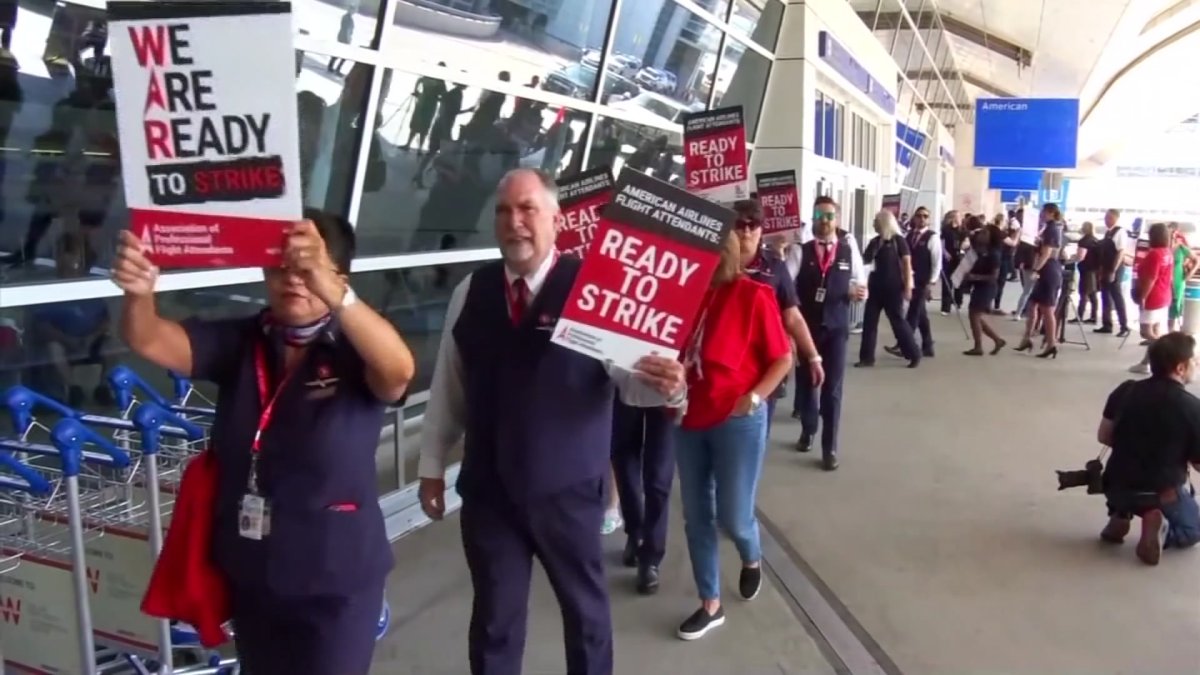 Could airline workers at American Airlines and Southwest strike during ...