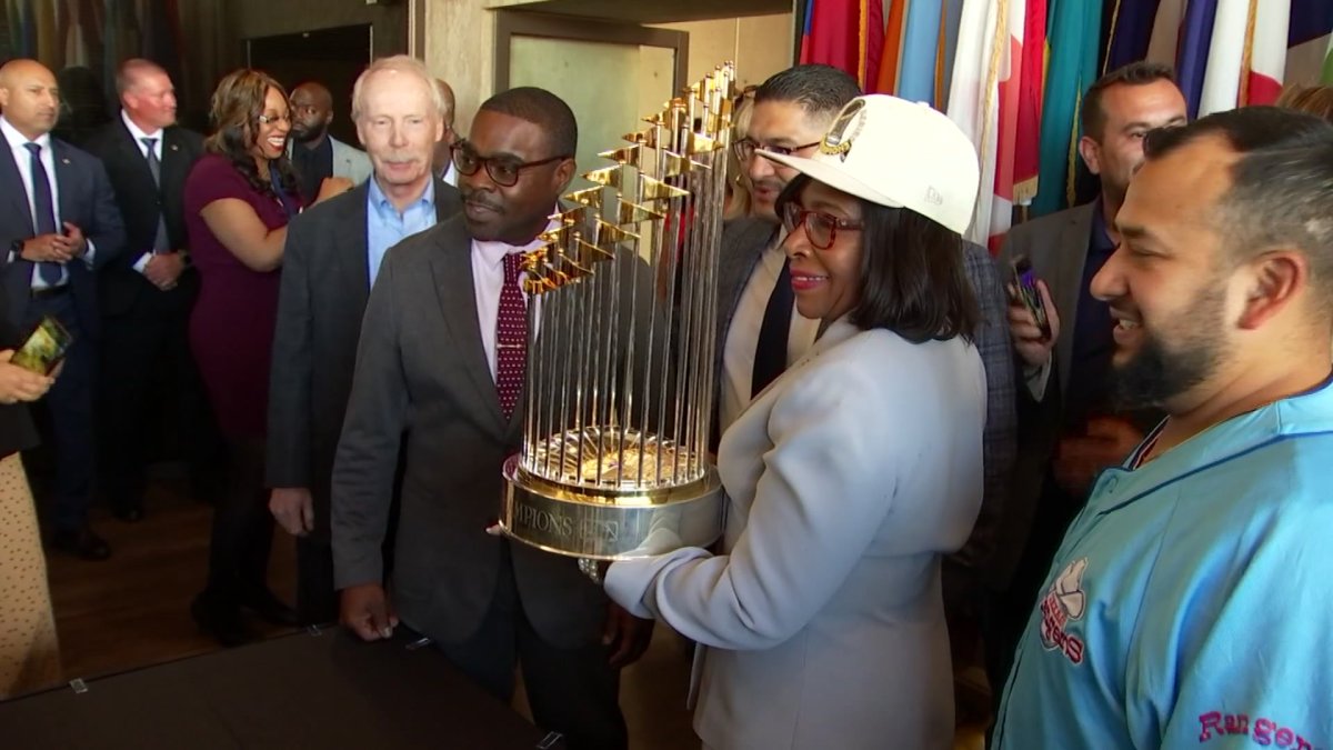 Texas Rangers celebrate World Series Championship win at Dallas City ...