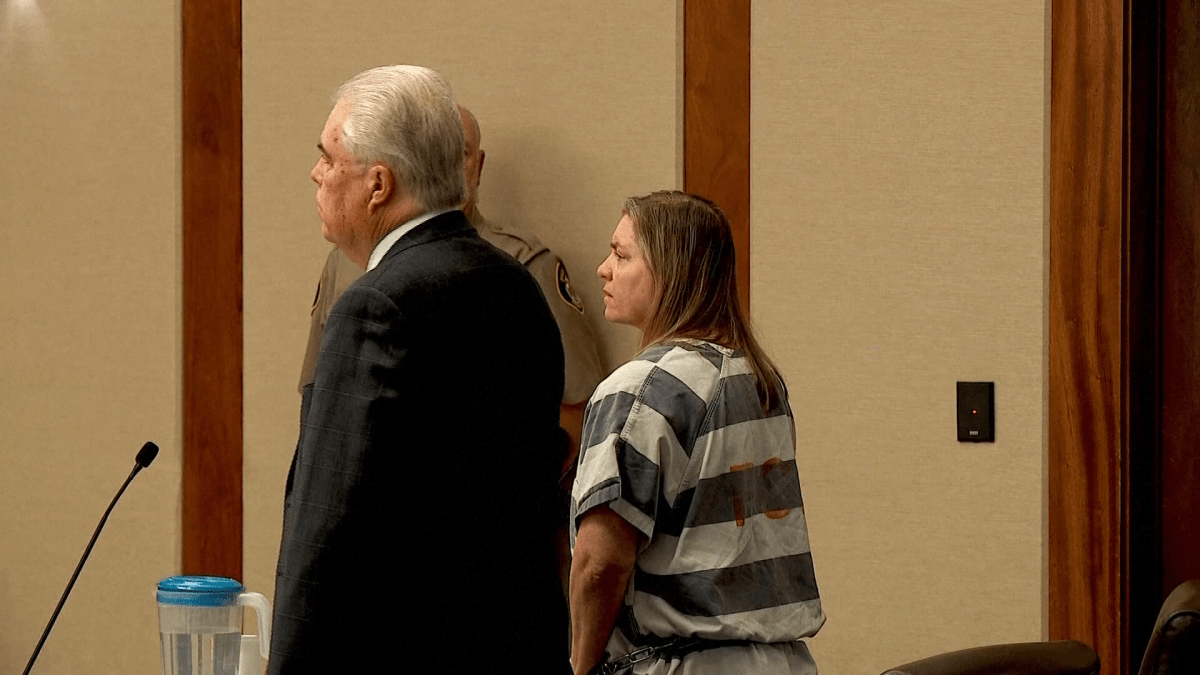 Jodi Hildebrandt pleads guilty to 4 counts of child abuse – NBC 5 ... Jodi Hildebrandt pleads guilty to 4 counts of child abuse – NBC 5 ...