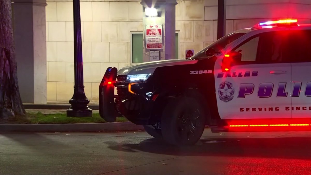 Manhunt underway Uptown Dallas killer who gunned down an Army veteran ...