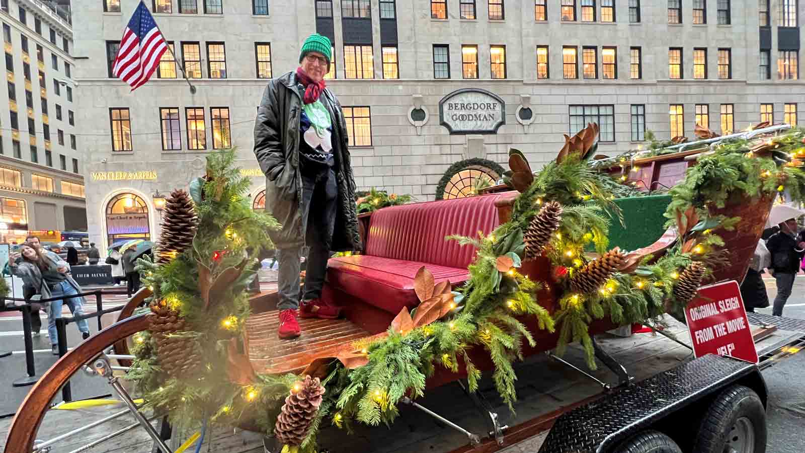 Santa’s sleigh from ‘Elf’ arrives in New York City for fan photos – NBC ...