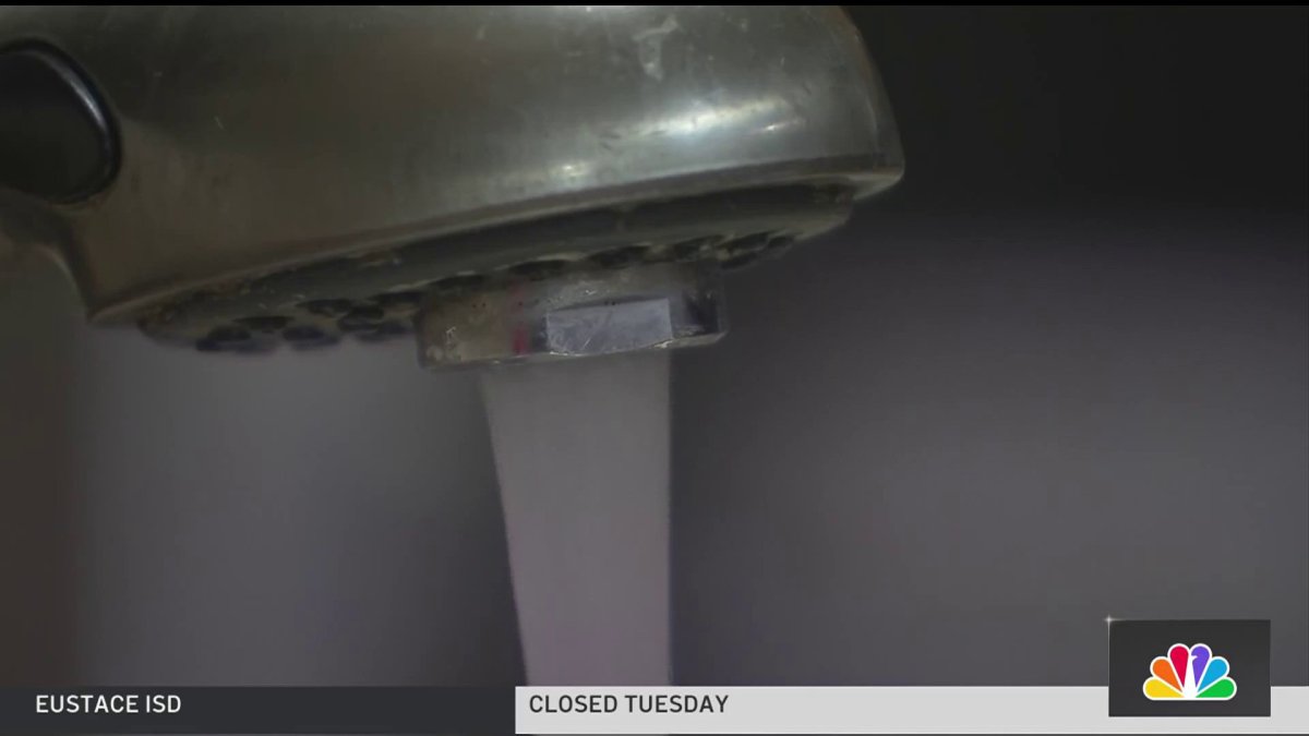 North Texans working to fix busted pipes after freezing – NBC 5 Dallas ...