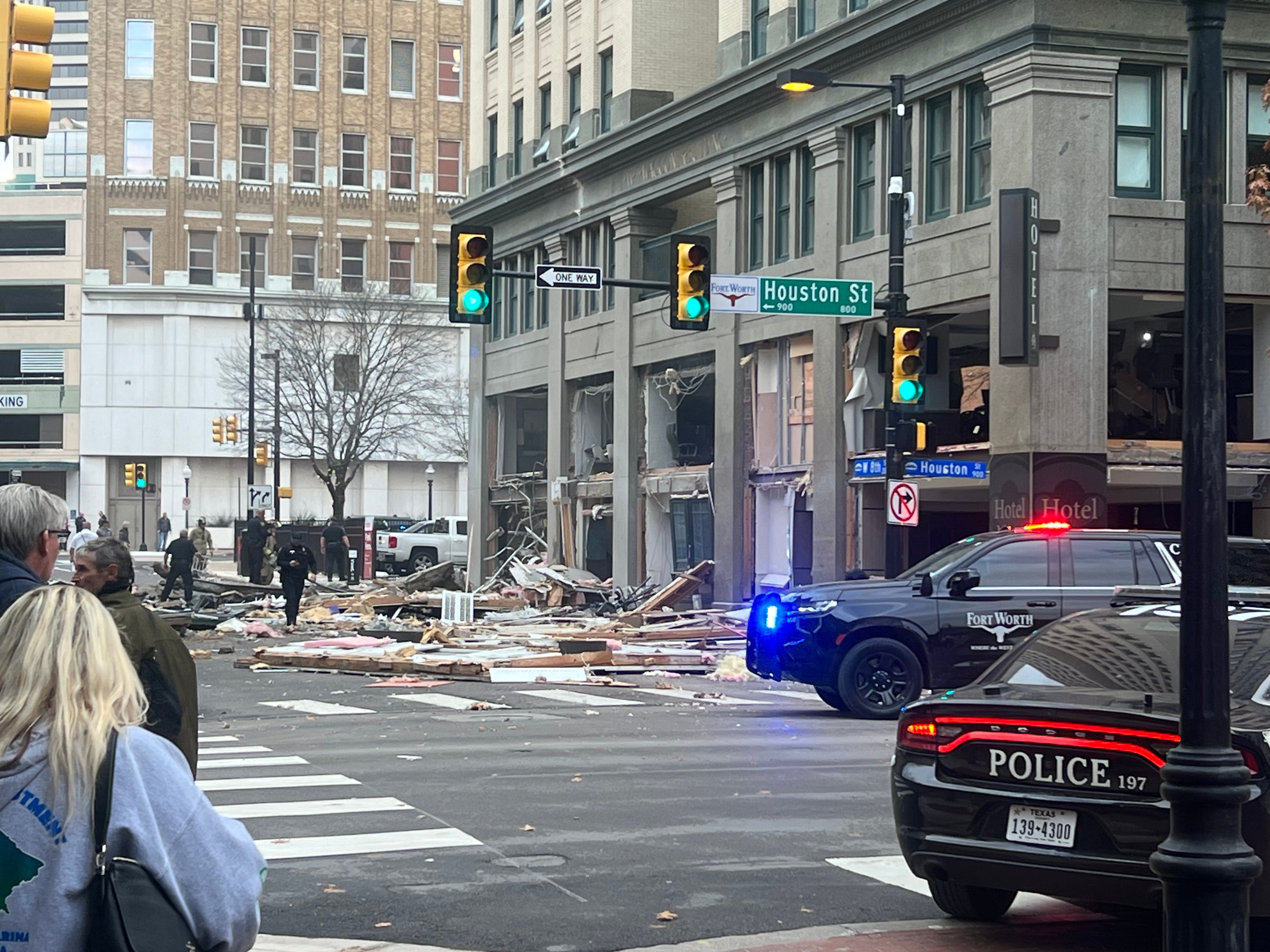 PHOTOS: Hotel explosion rocks downtown Fort Worth – NBC 5 Dallas-Fort Worth