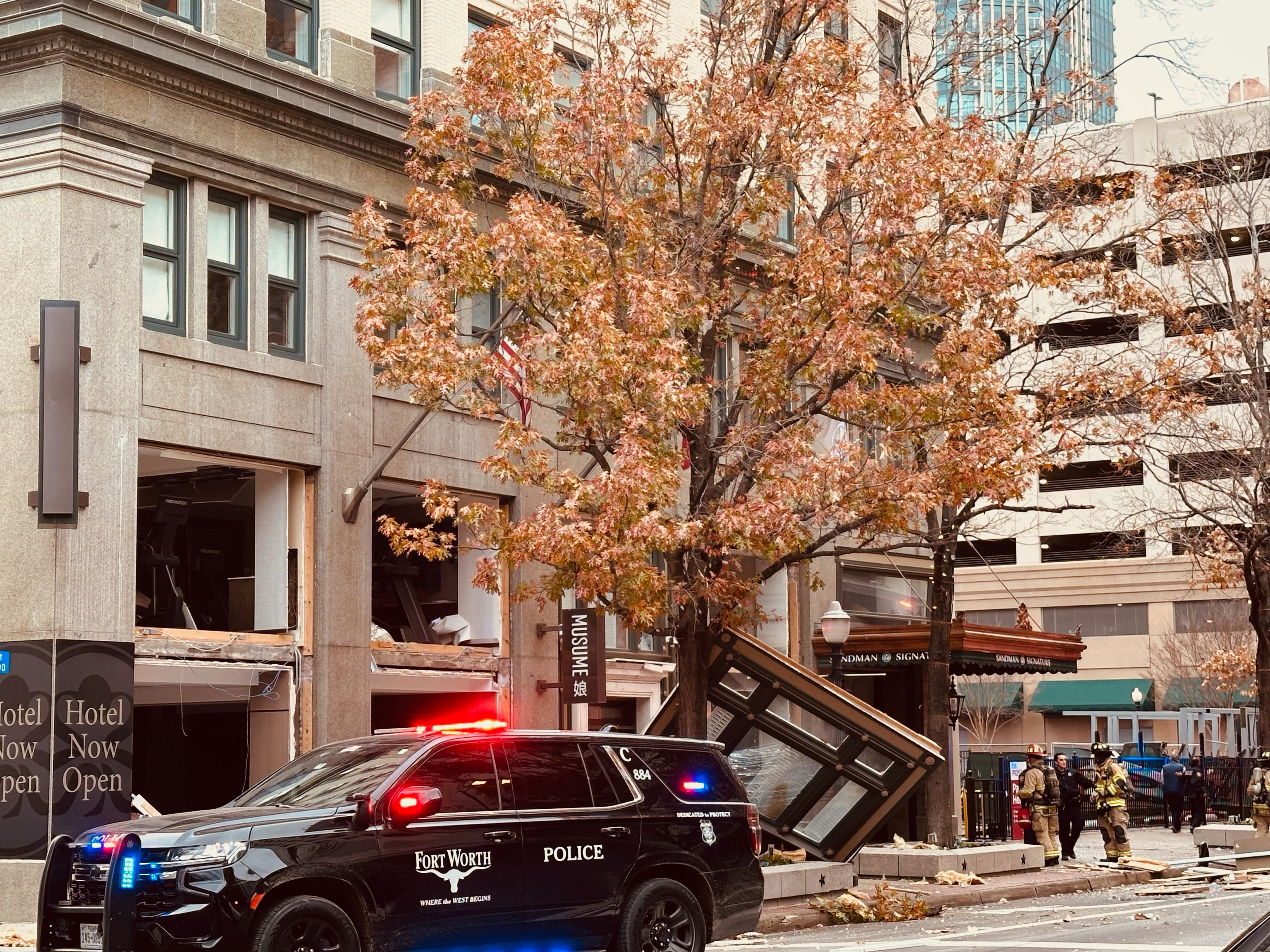 PHOTOS: Hotel explosion rocks downtown Fort Worth – NBC 5 Dallas-Fort Worth