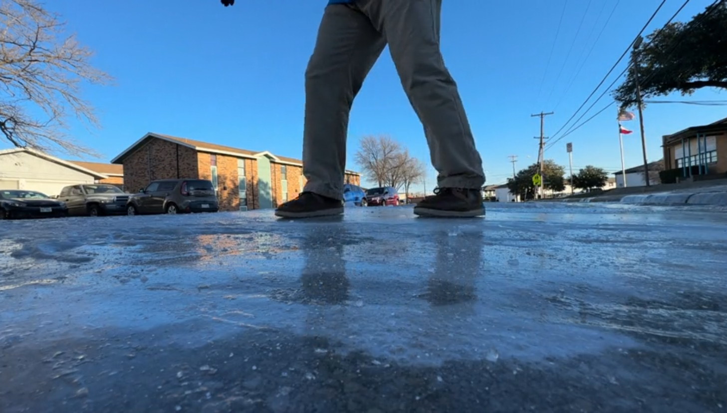 Water main breaks causing icy roads in Dallas, Fort Worth – NBC 5 ...