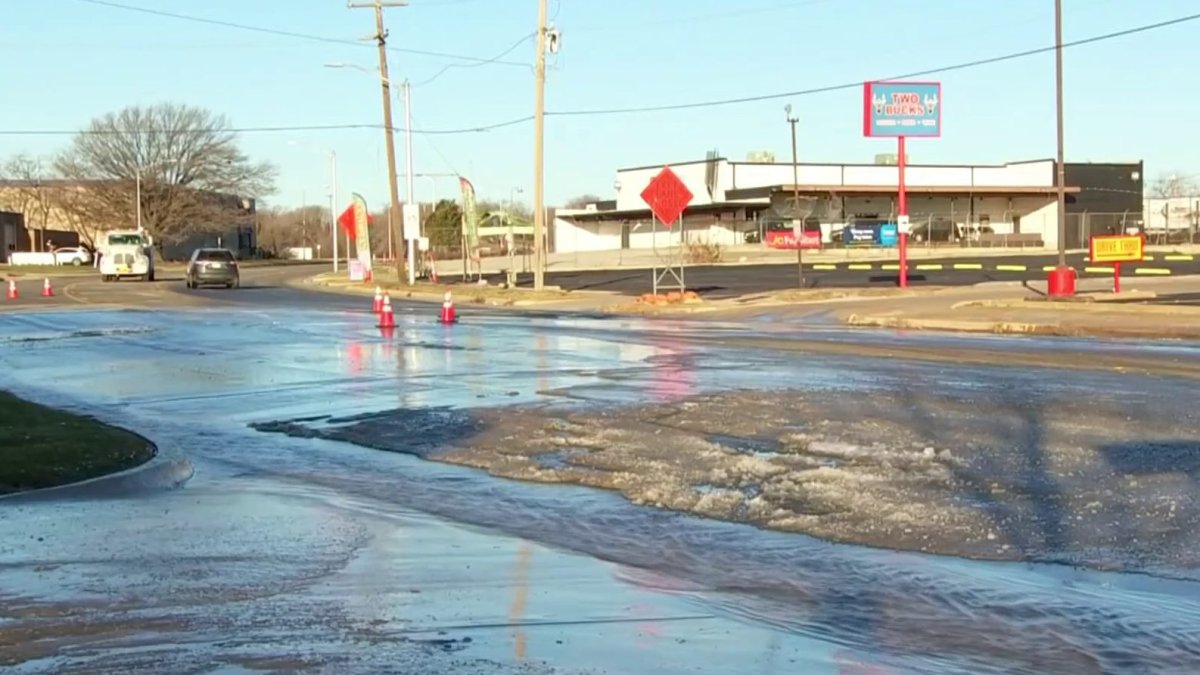 Water main breaks causing icy roads in Dallas, Fort Worth – NBC 5 ...