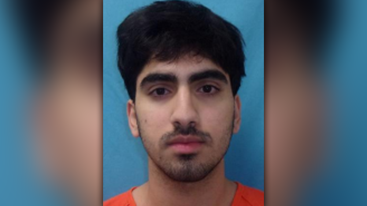 Texas man accused of helping his 17-year-old girlfriend commit suicide ...