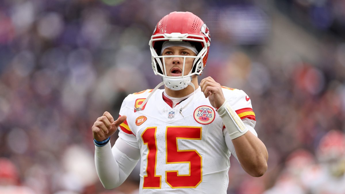 Patrick Mahomes reacts to Chiefs’ new receiver signing – NBC 5 Dallas ...