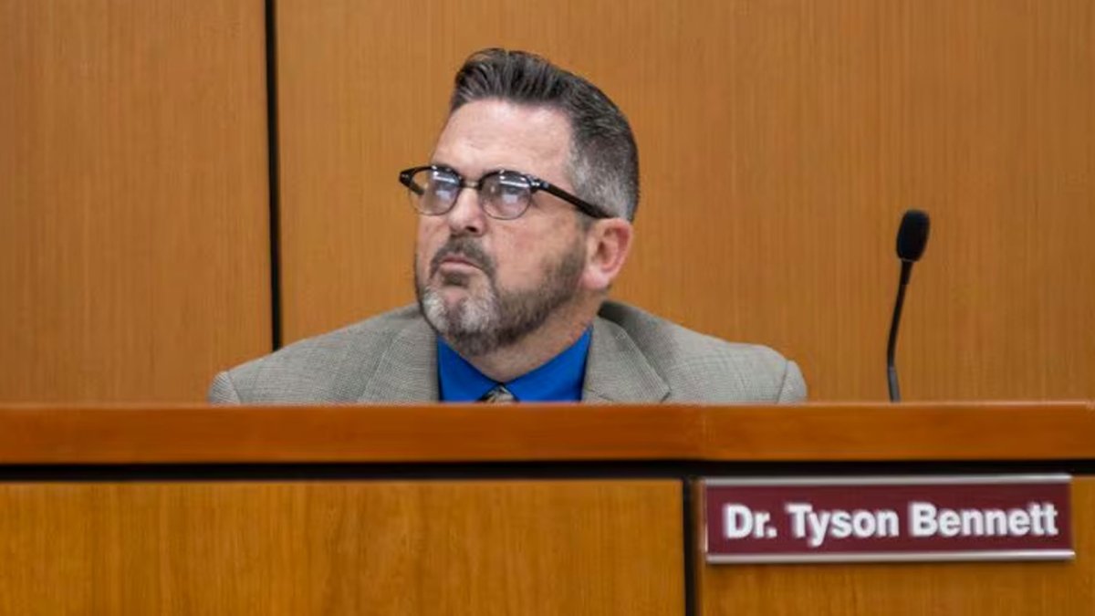 North Texas schools superintendent suspended after trans student ...