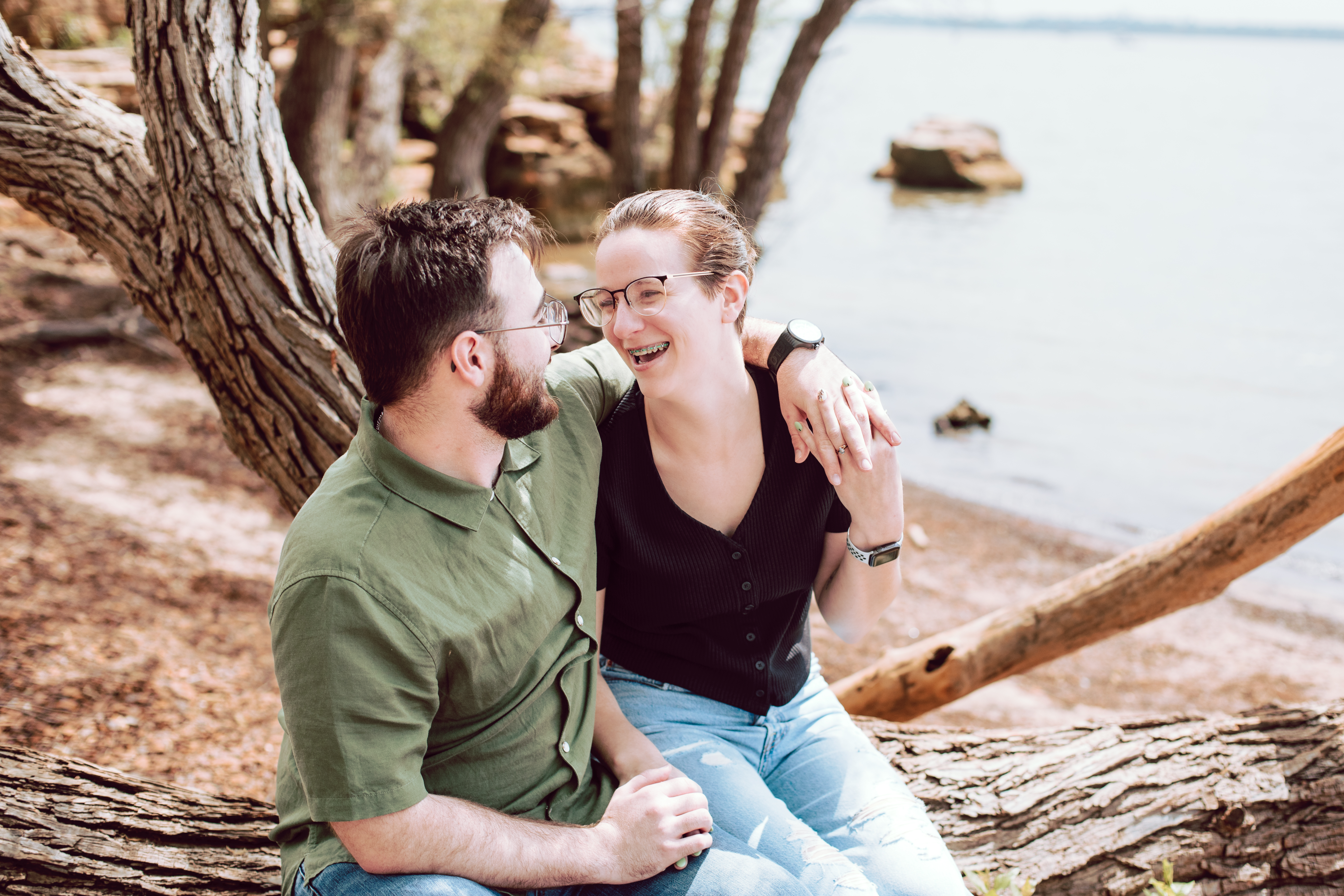 PHOTOS: Newly engaged couple gets the shot of a lifetime with 2024 ...