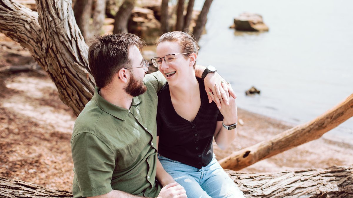 PHOTOS: Newly engaged couple gets the shot of a lifetime with 2024 ...