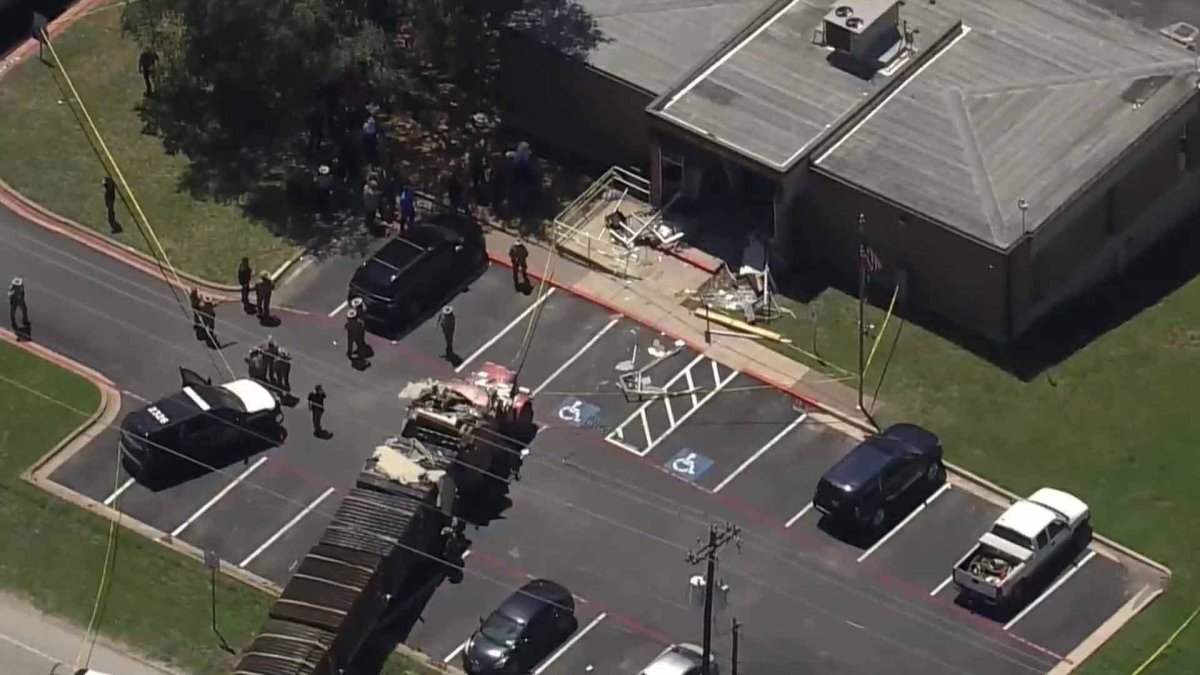 Multiple people injured in Brenham DPS office crash – NBC 5 Dallas-Fort ...
