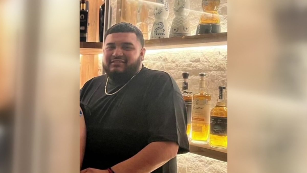 Search on for man accused of killing Irving man – NBC 5 Dallas-Fort Worth