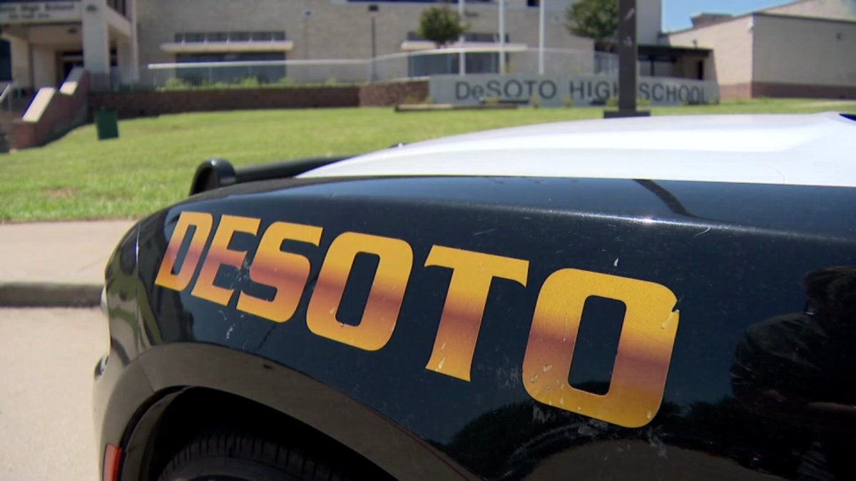 Students alert school security after spotting gun on ca – NBC 5 Dallas ...