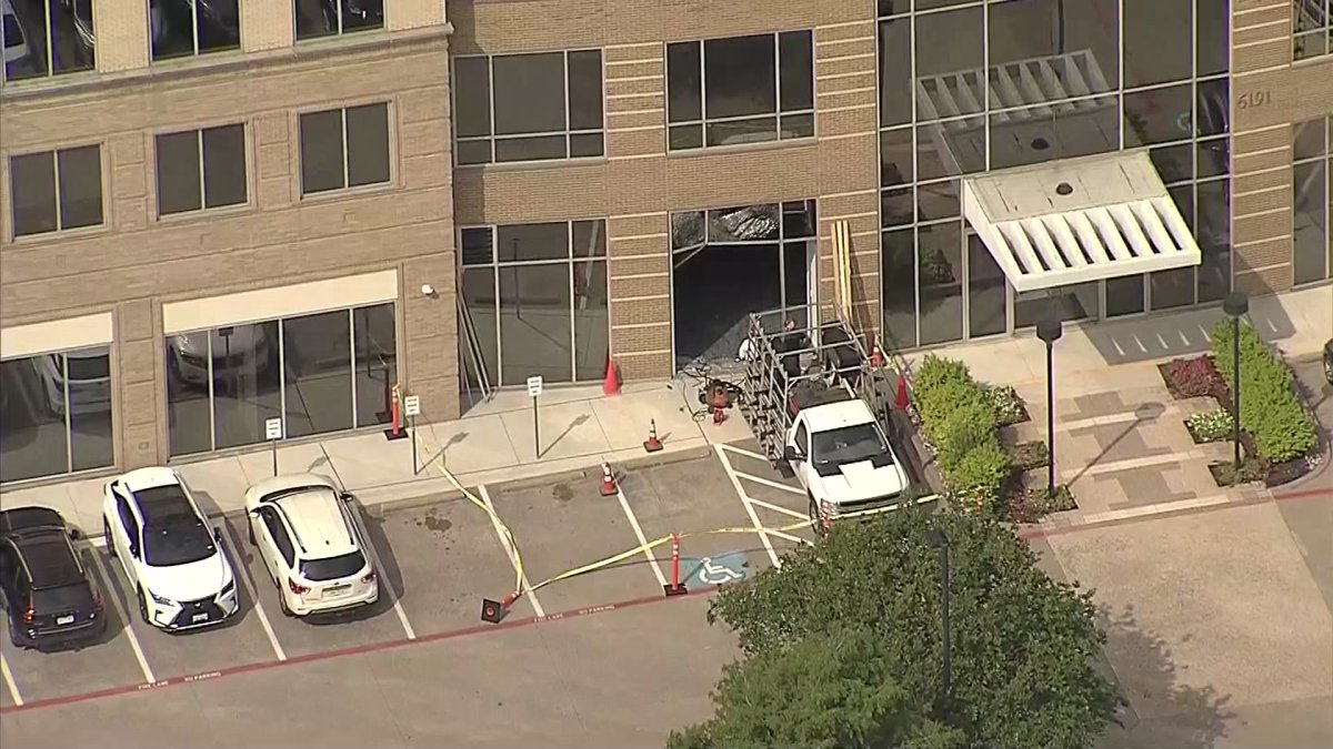 Investigation underway after SUV crashes into Irving building – NBC 5 ...