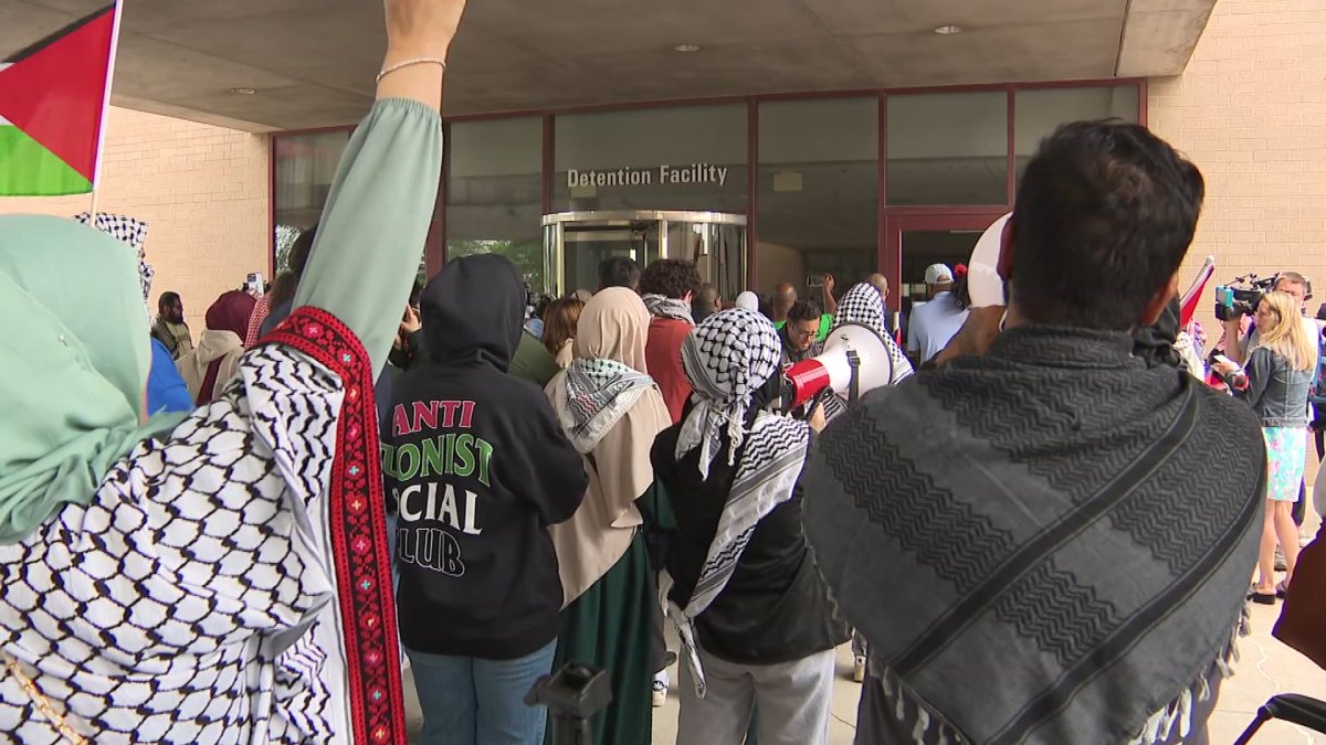 UT protesters rally outside Collin County jail – NBC 5 Dallas-Fort Worth