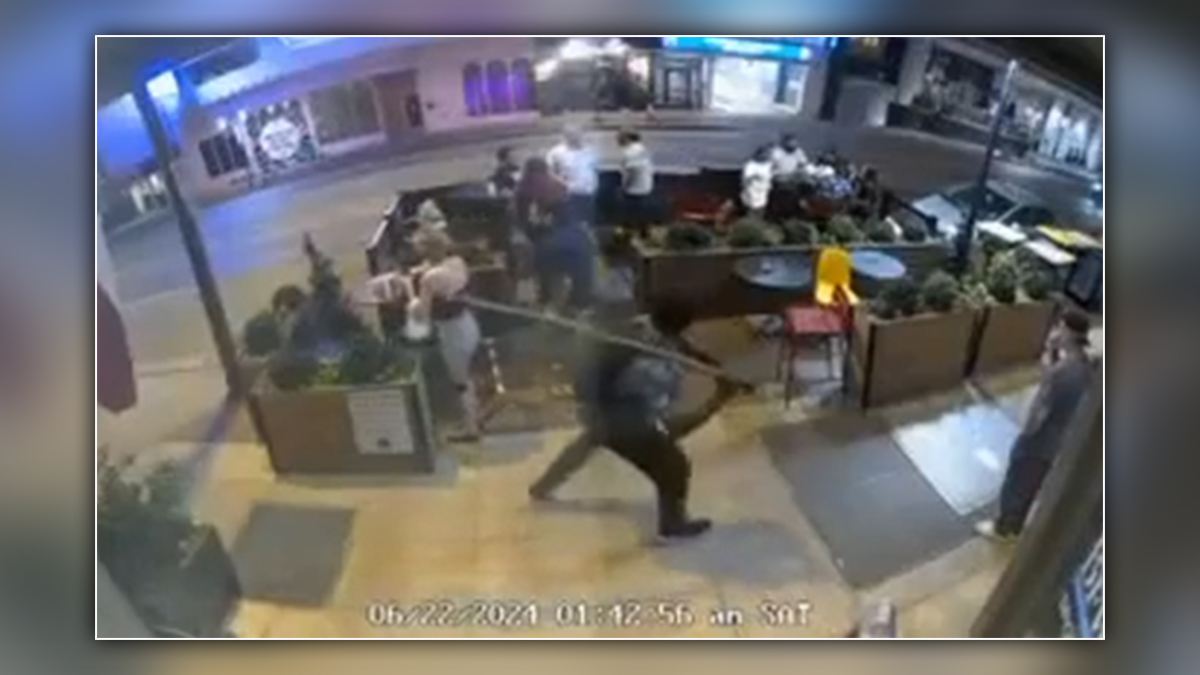 Bystander, employee randomly attacked outside Dallas bar – NBC 5 Dallas ...
