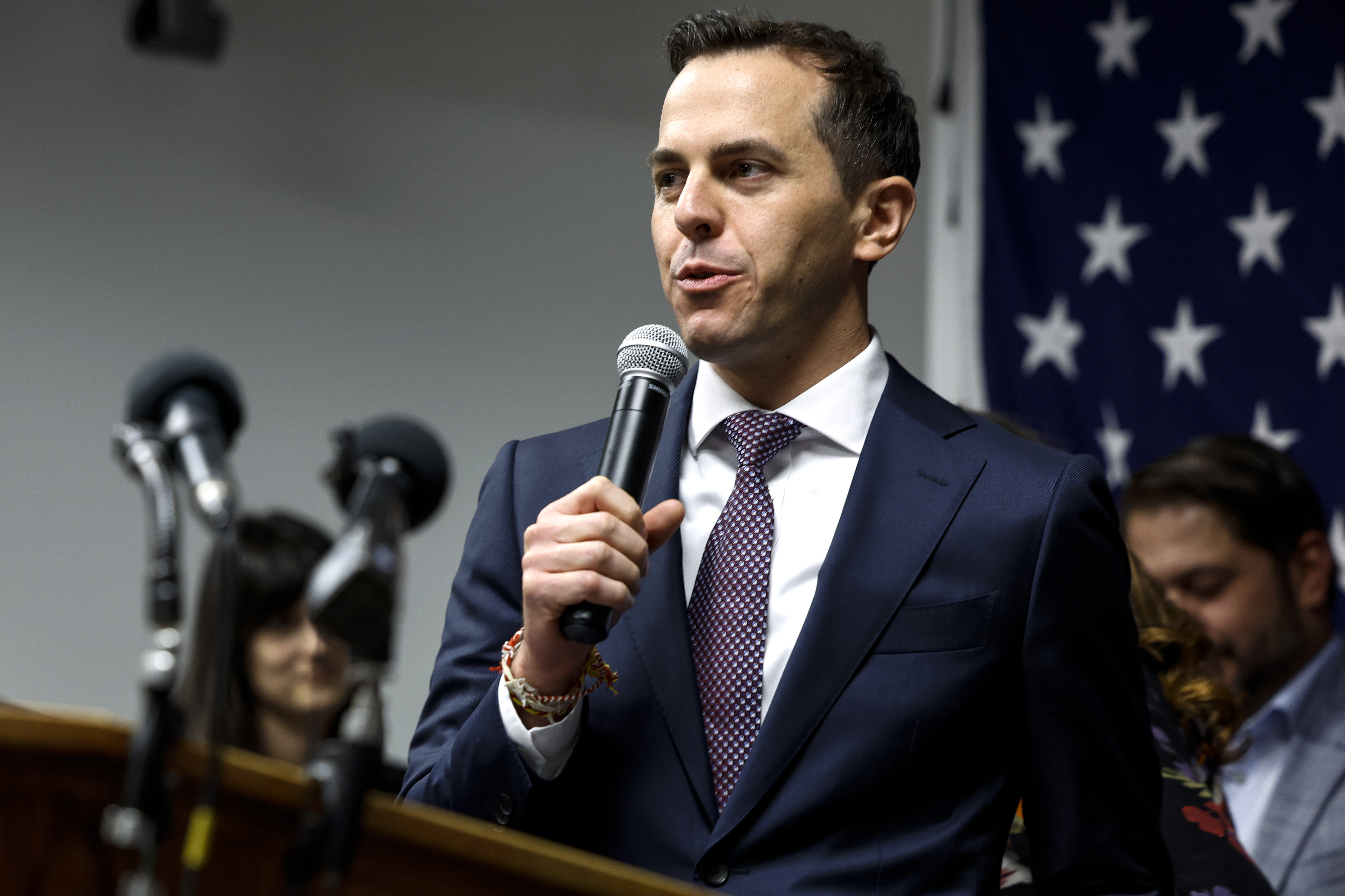 Rep. Rob Menendez wins Democratic primary race that was overshadowed by ...