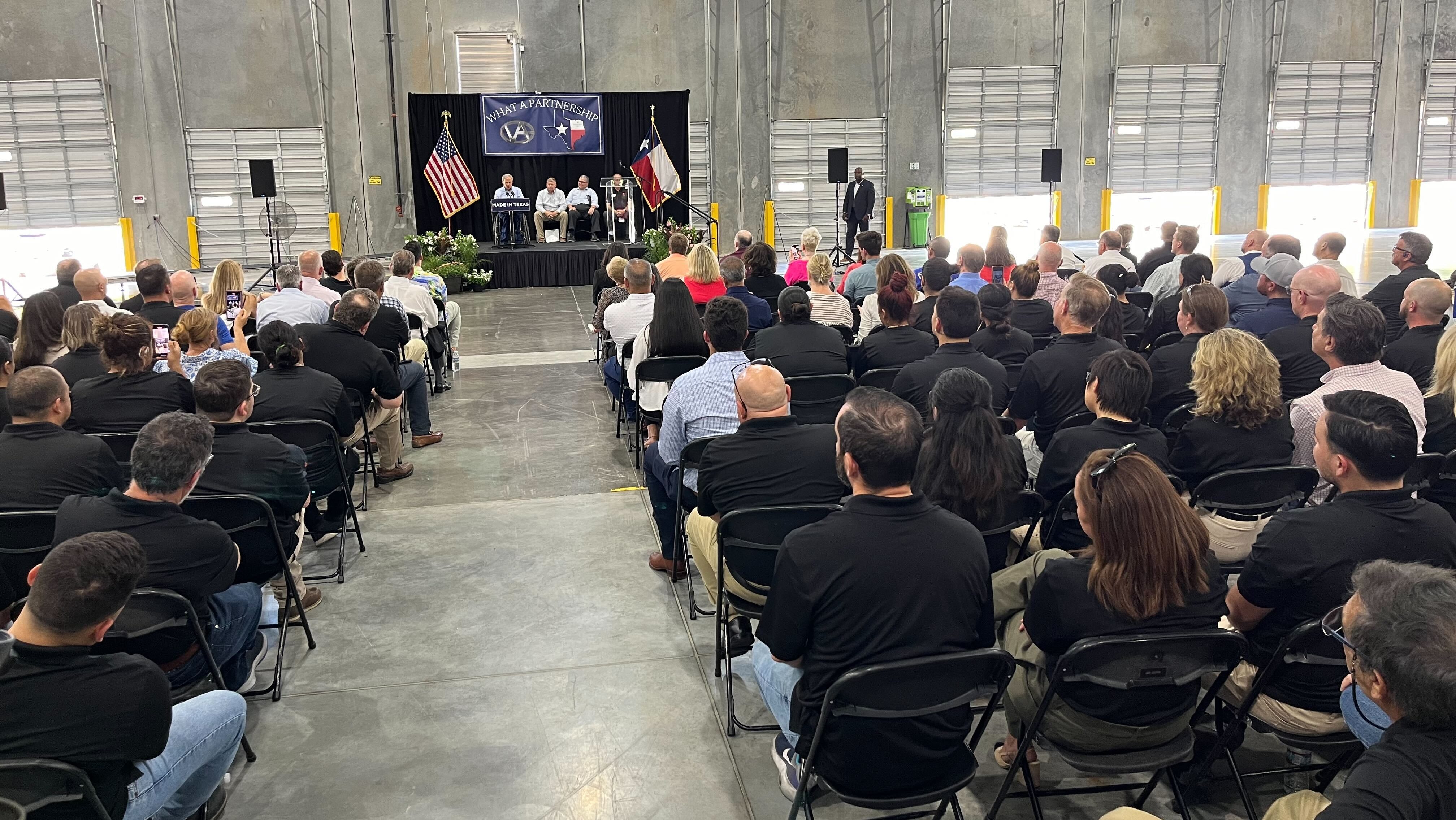 PHOTOS: Gov. Abbott attends ribbon cutting of Vehicle Accessory Group ...