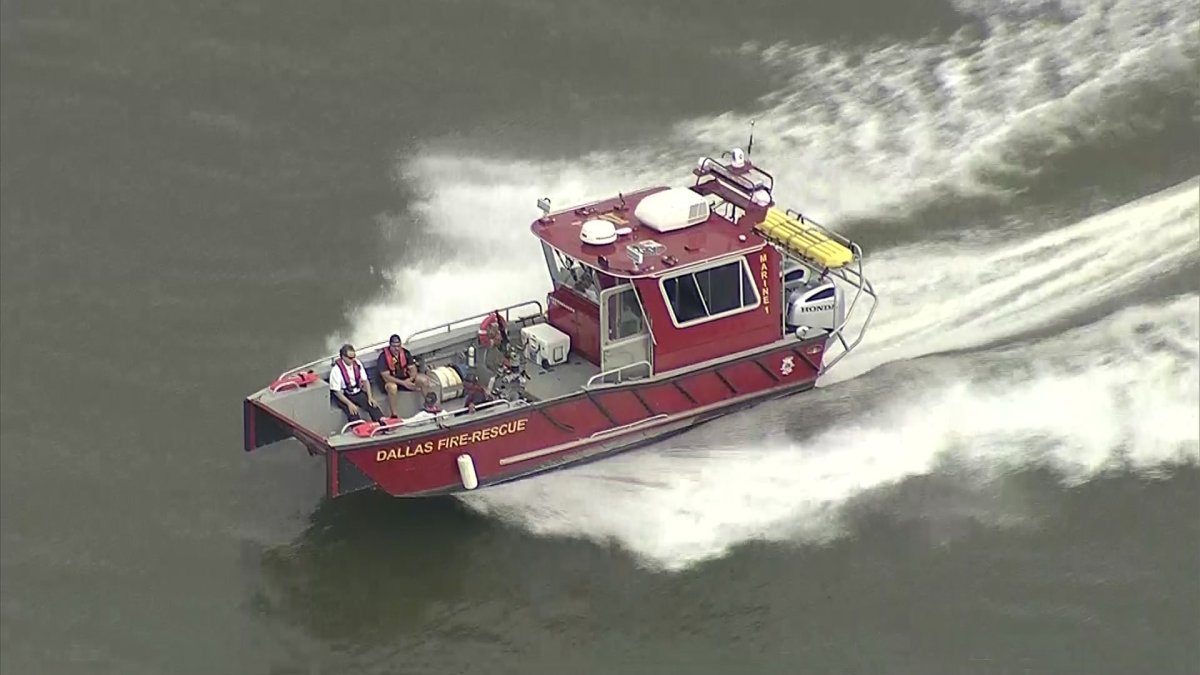 Search at Lake Ray Hubbard resumes for two missing swimmers – NBC 5 ...