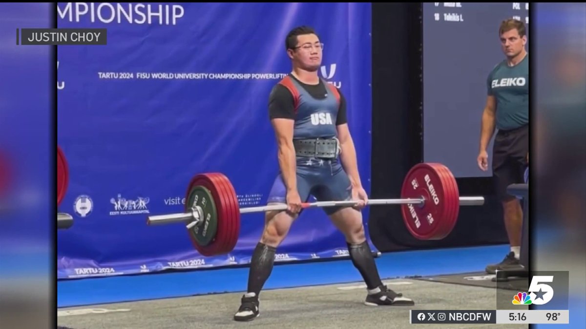 Meet Justin Choy, the med student who is a world-class powerlifter ...